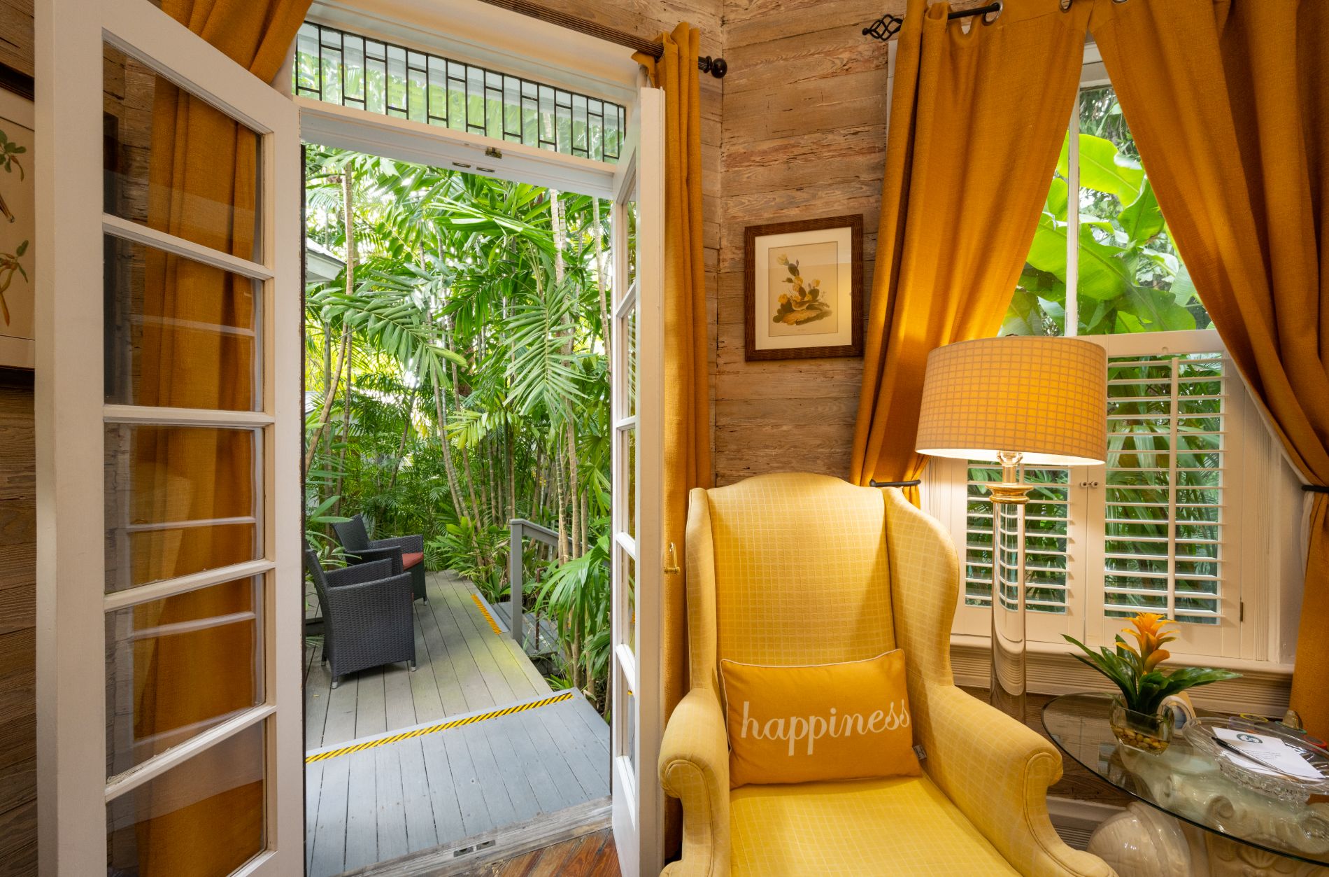 Comfortable Accommodations in The Keys | The Mermaid & The Alligator