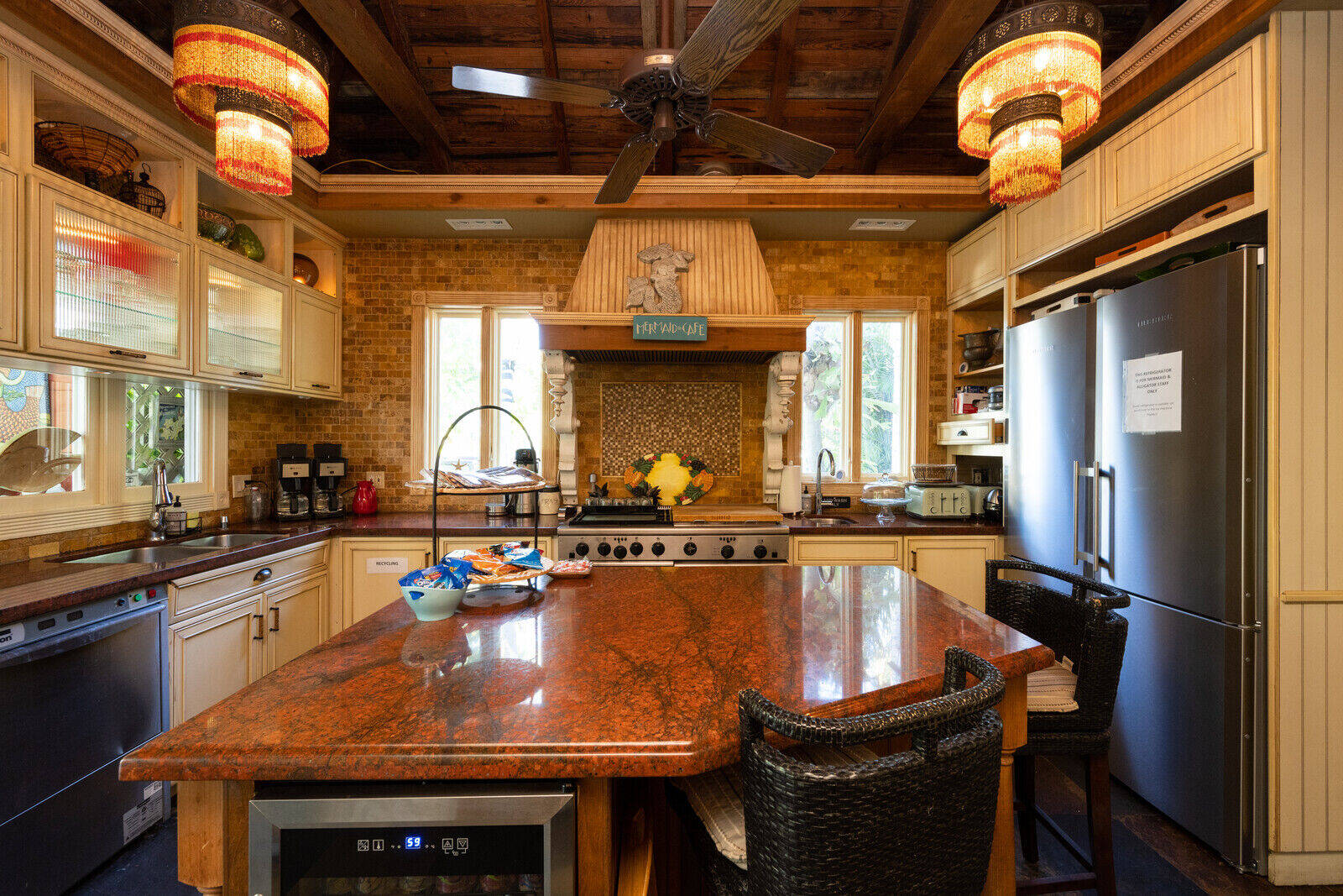 Key West Bed & Breakfast With Pool | The Mermaid & The Alligator